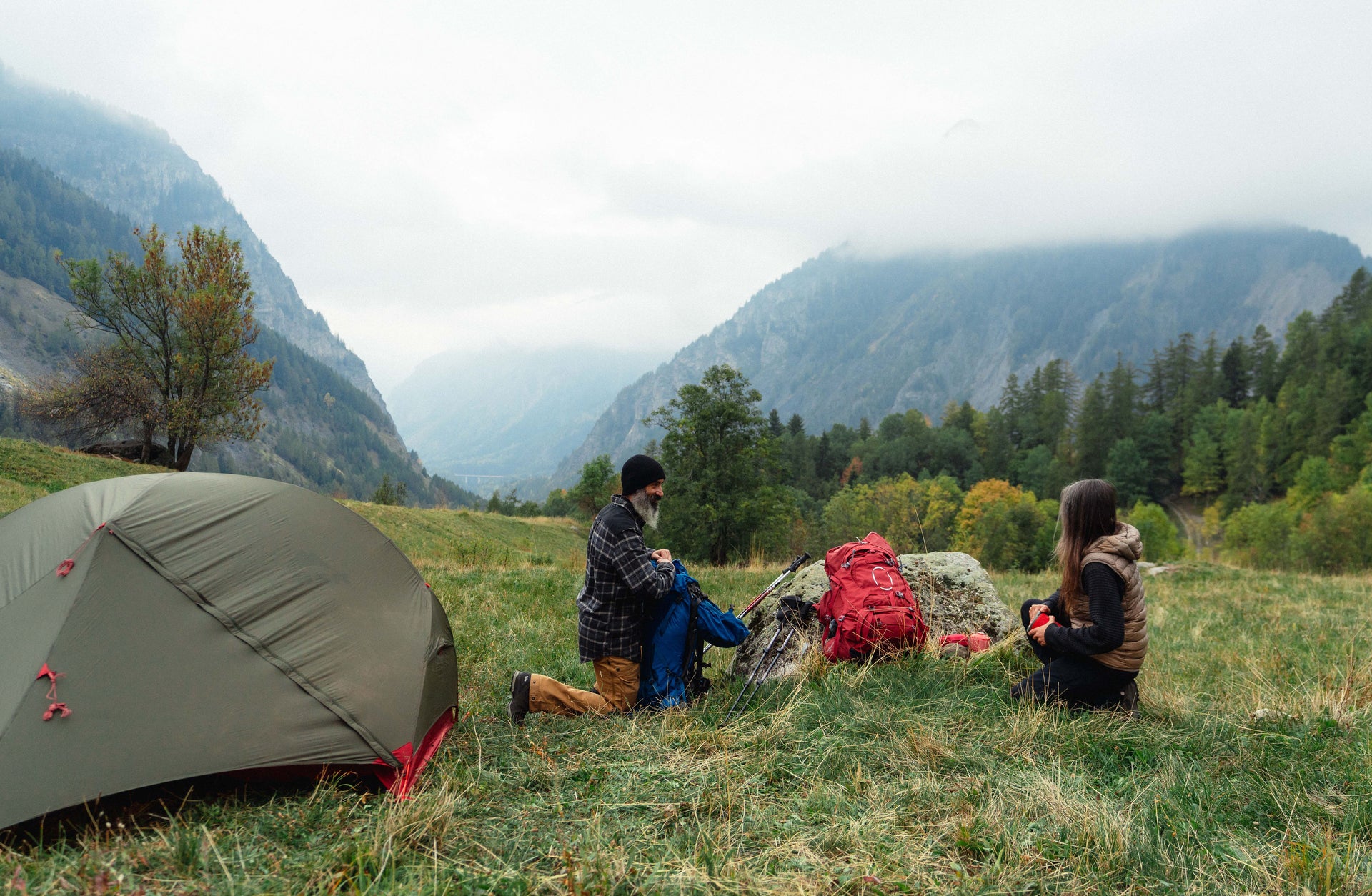 Camp & Hike Hire | Affordable Tent, Sleeping Bag and Sleeping Mat Hire ...